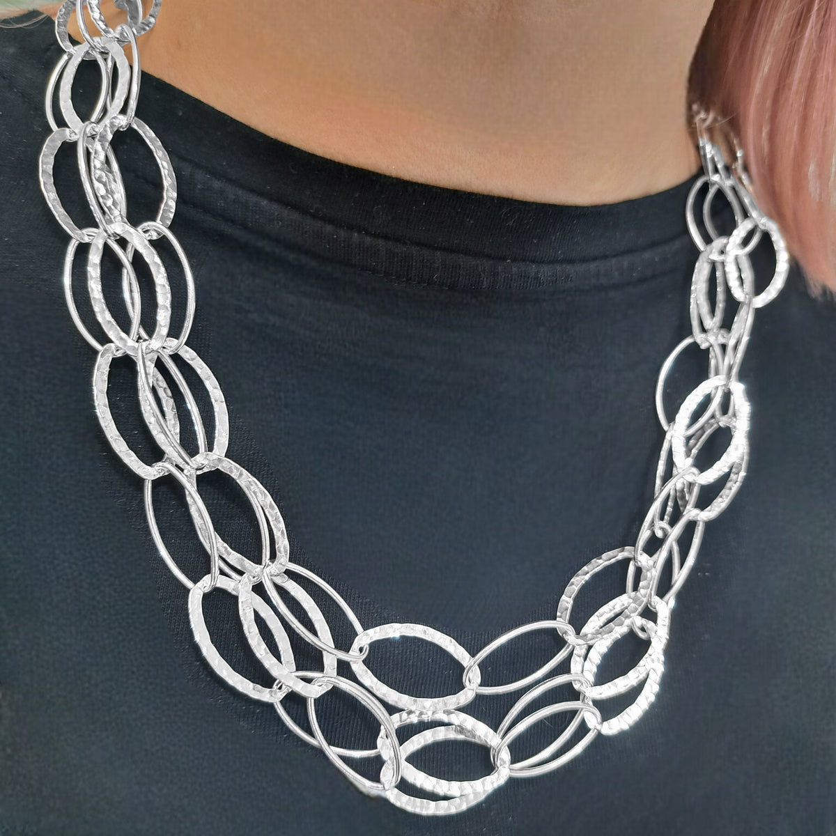 WILDE Three-Strand Hammered and Polished Oval Links Sterling Silver Ne ...