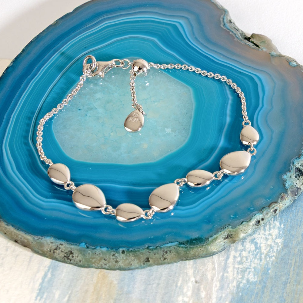 Kit Heath Coast Pebbles Linking Pebbles Slider Bracelet – WILDE JEWELLERY