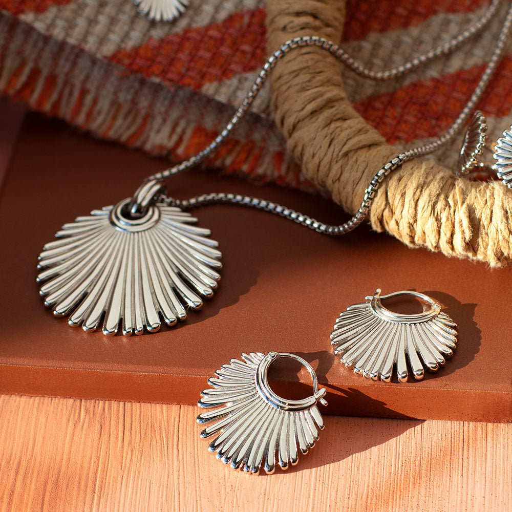 Kit Heath Radiance Grande Fan Hoops – WILDE JEWELLERY